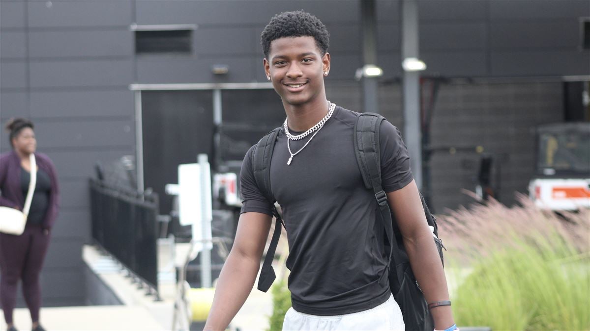 WATCH: Alpha Dog performance from class of 2026 quarterback Terry Walker III