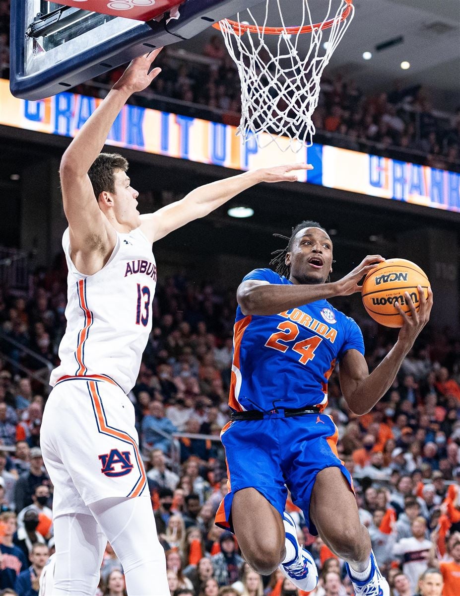 IN PHOTOS: Auburn defeats Florida 85-73