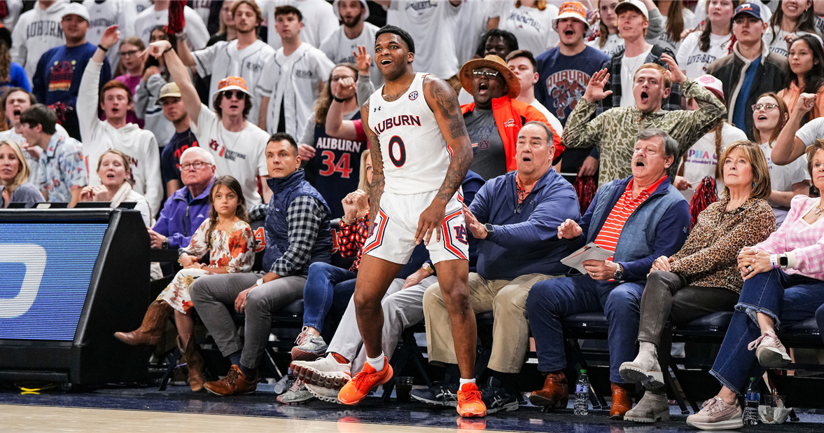 'Little by little,' K.D. Johnson hits his stride for Auburn