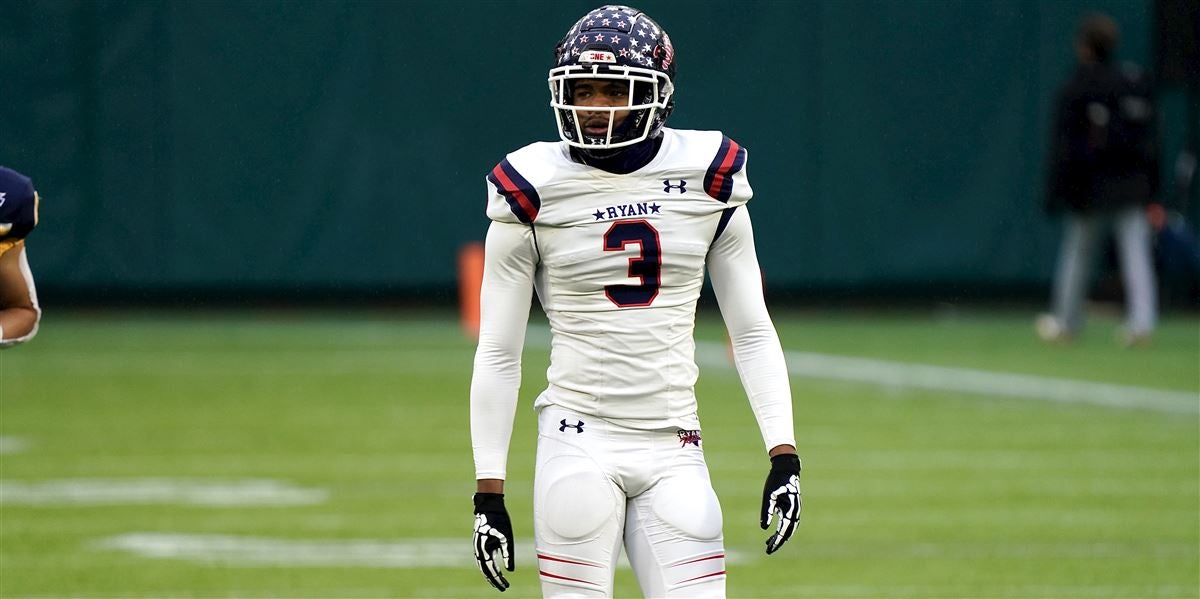 Four-star Texas cornerback narrows list, Ohio State in his Top 3
