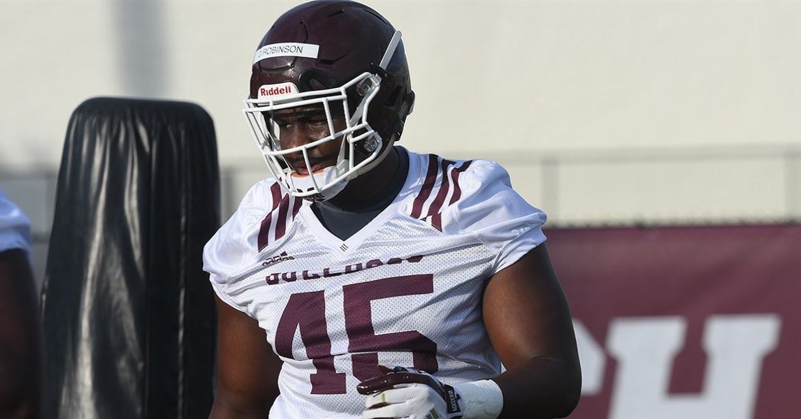 Defensive lineman Devon Robinson becomes latest transfer to choose Memphis