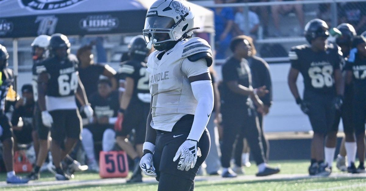 Texas, Chad Scott holding strong with Lone Star State's top 2027 RB ...