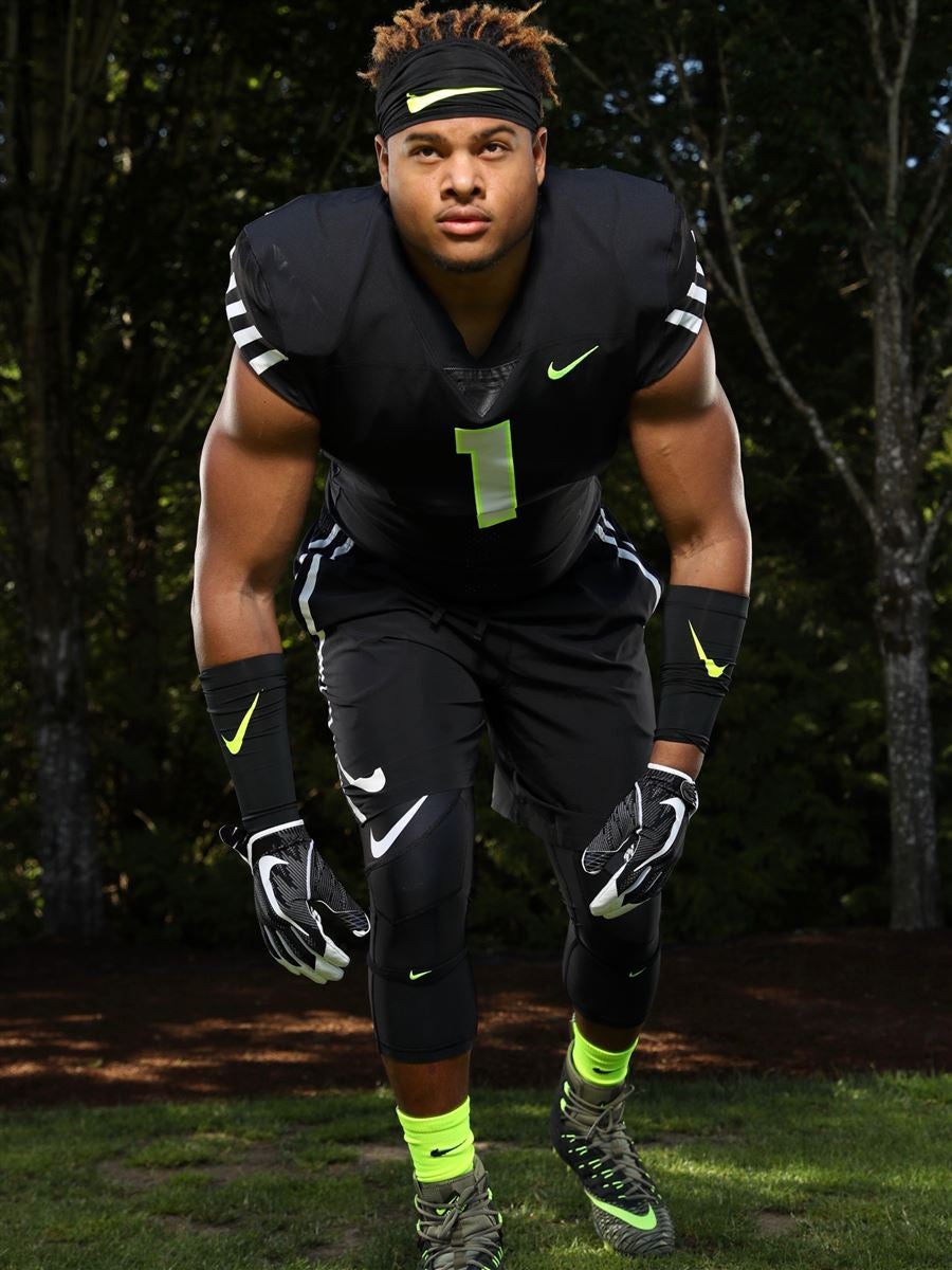 Xavier Thomas Profile Photos