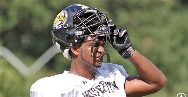 Schools Starting to Emerge for Adrian Ealy?