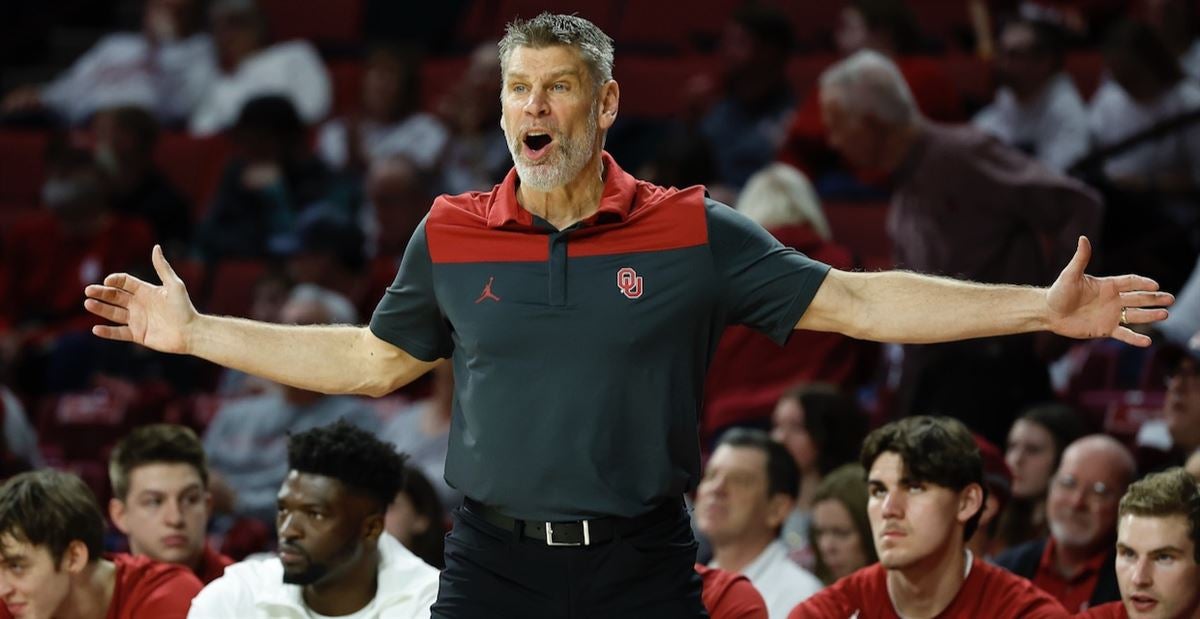 Oklahoma basketball coach Porter Moser calls home crowd 'unbelievable ...