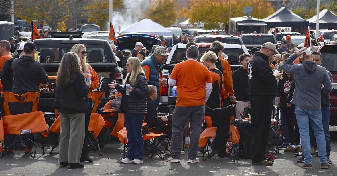 Game Headquarters: Oregon State Beavers vs Air Force Falcons