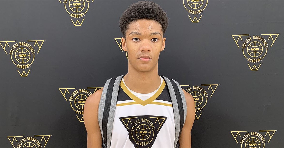 '21 wing Alex Fudge says Louisville offer 'intriguing'