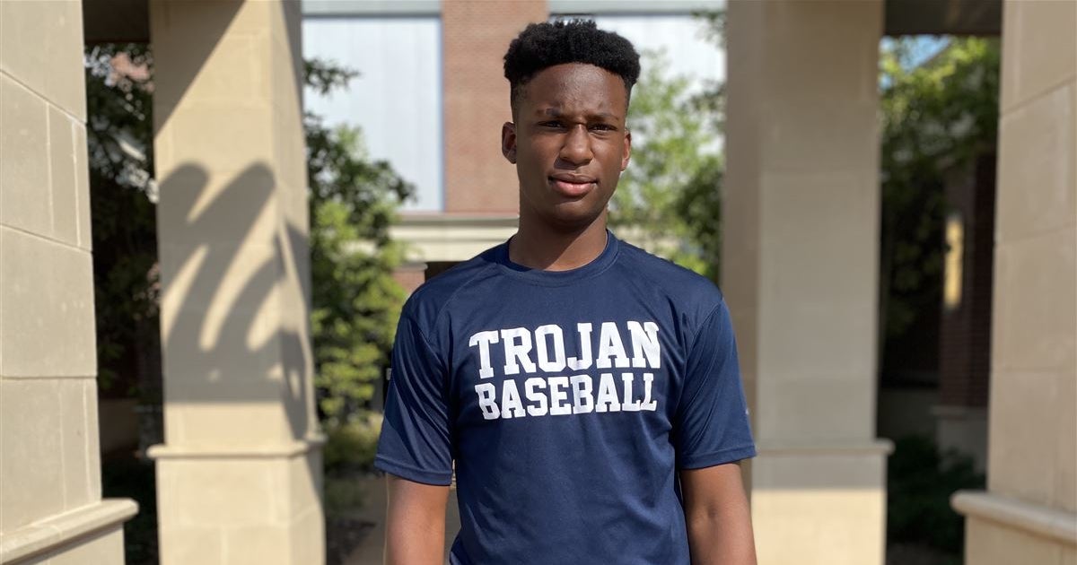 2024 QB KJ Jackson back in Oxford for Lane Kiffin's cookout