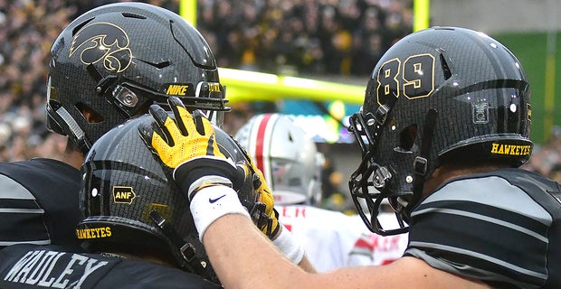 College football’s best helmets, ranked