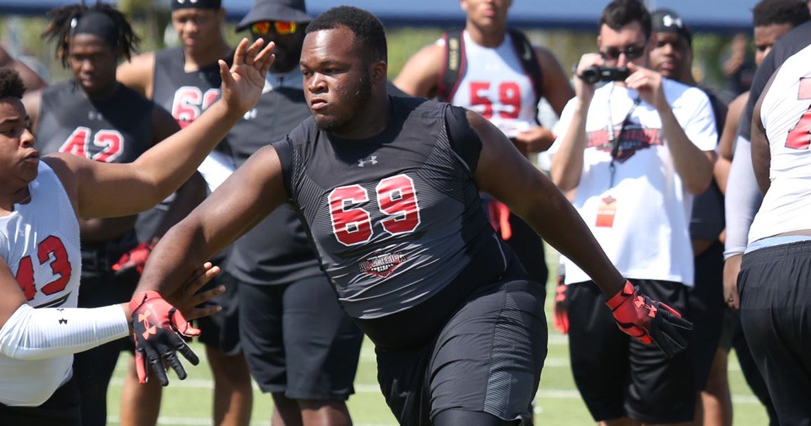 Big-time DT Daxon commits to Louisville