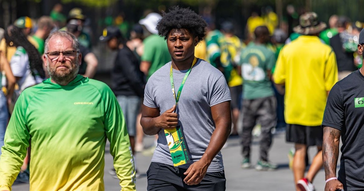 Top 100 prospect and Texas Commit Makes Visit to Oregon