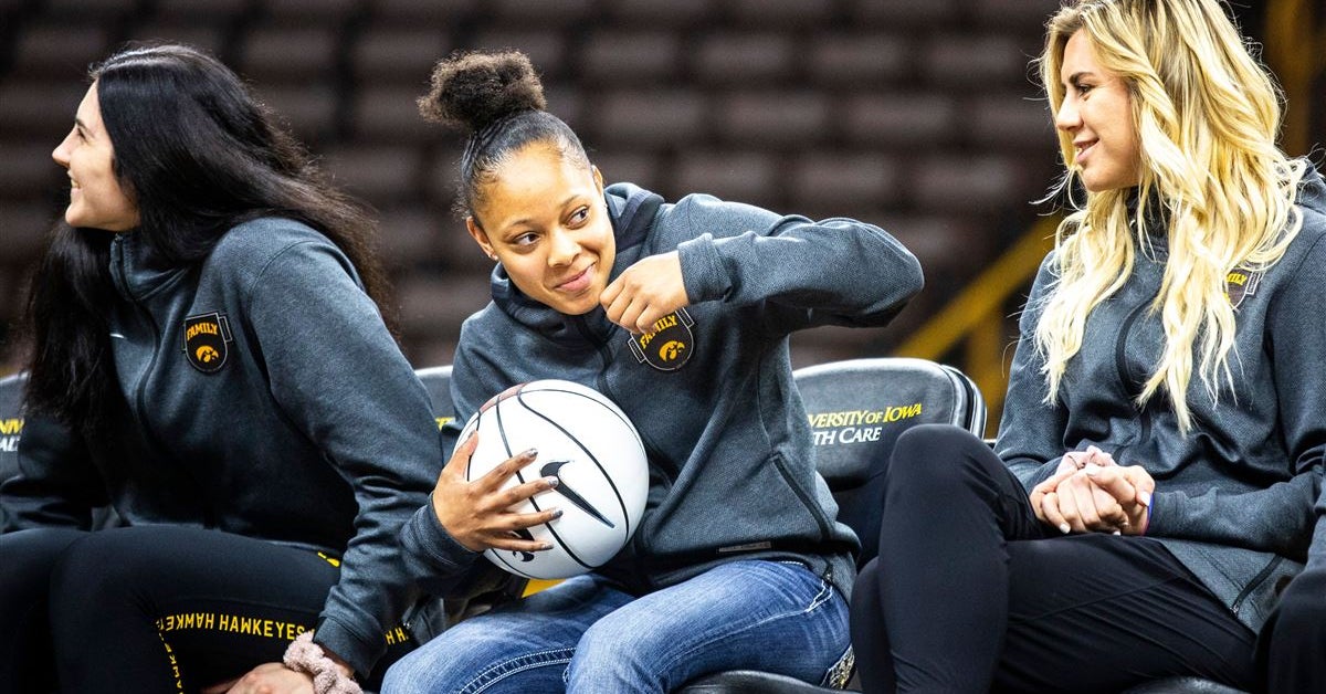 Former Hawkeye hooper joins Iowa women's basketball staff