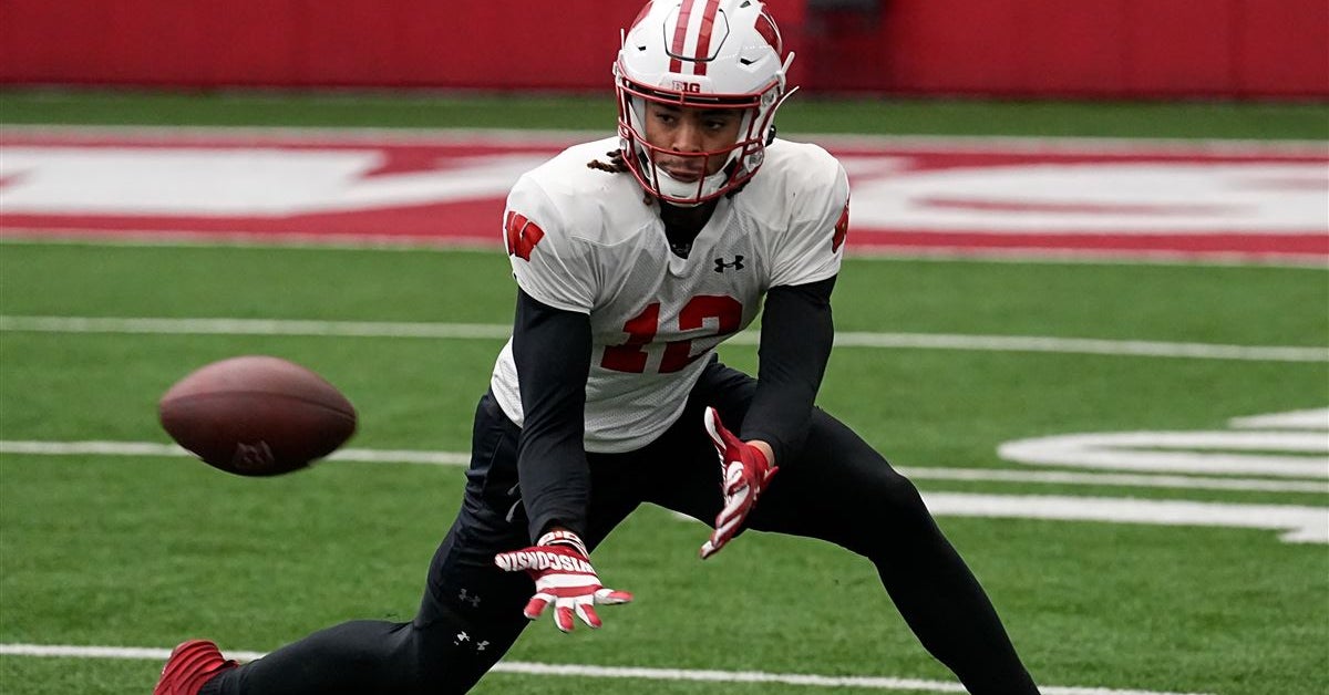 WR Joseph Griffin Jr. to enter the transfer portal
