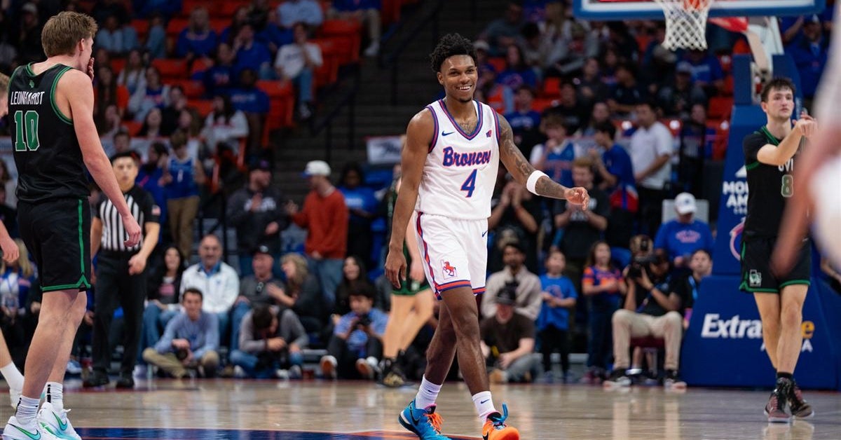 Boise State basketball bounces back, beats Utah Valley, 101-77