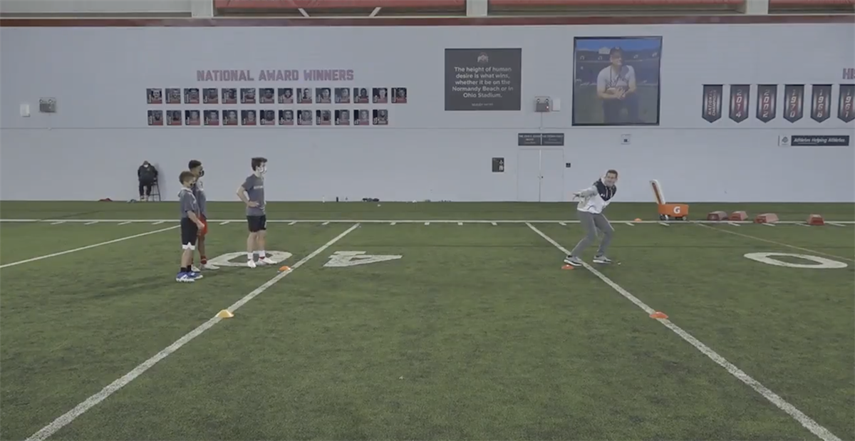 Watch: Brian Hartline demonstrating Ohio State wide receiver drills