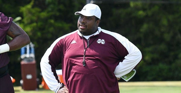 Social media reacts to passing of DJ Looney