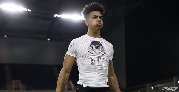 Frogs offer Lovejoy WR Chase Van Wagoner