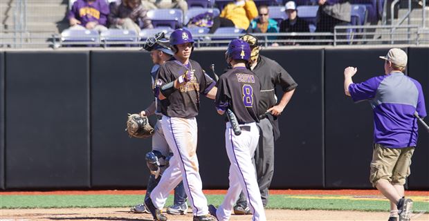 ECU rises to ninth after perfect week