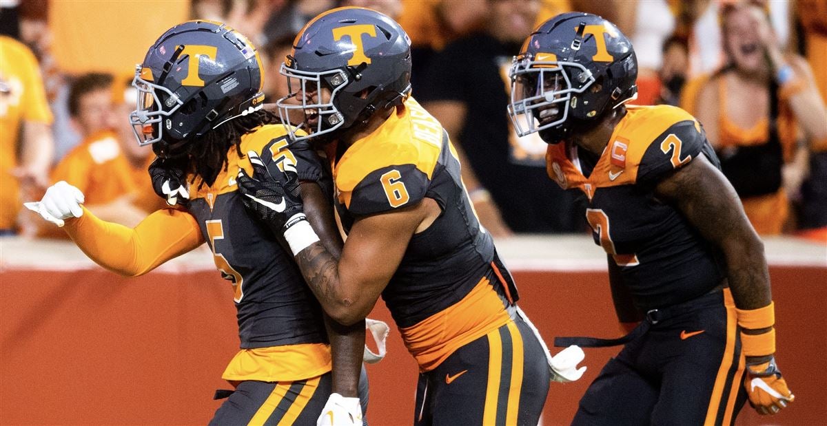 College Gameday crew makes Tennessee-Florida picks