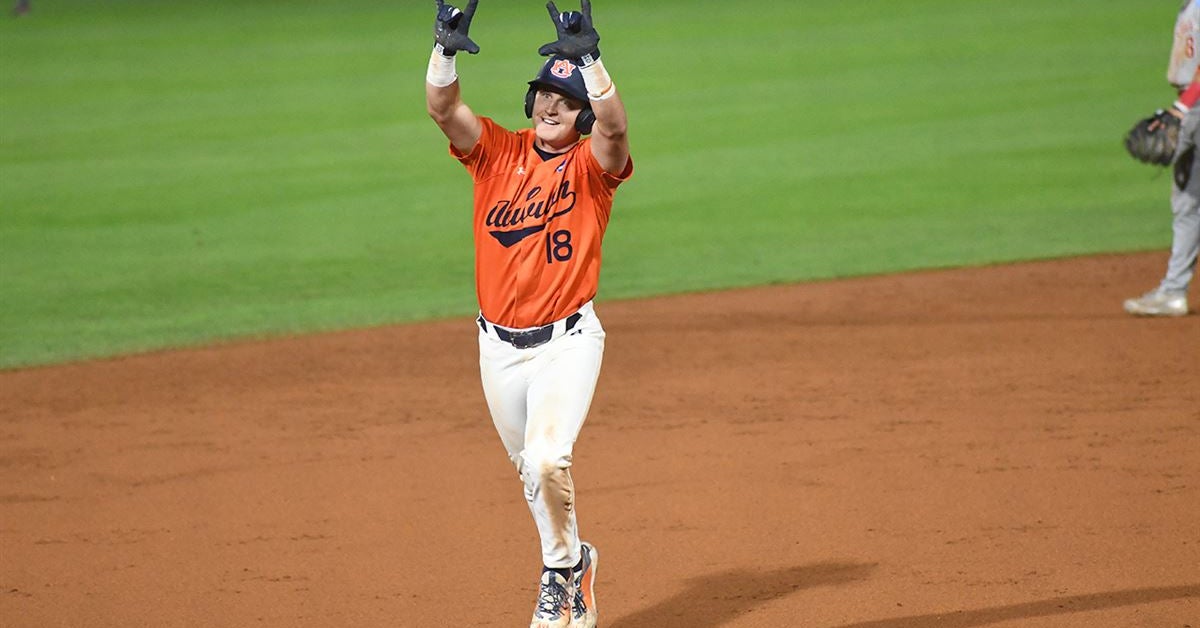 Auburn blasts NC State to take home regional crown