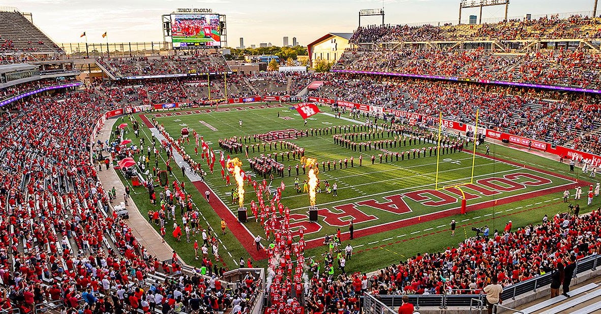 Houston football releases depth chart ahead of Bayou Bucket rivalry ...