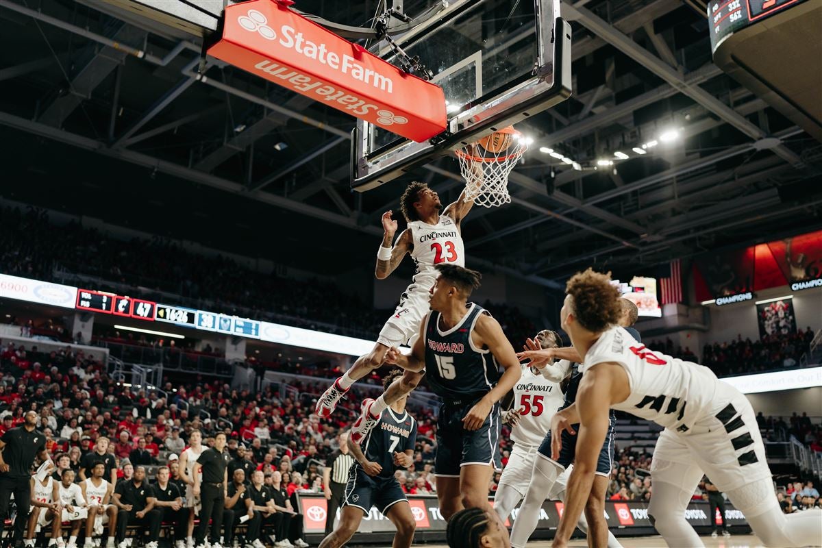 Cincinnati tops Howard in tale of two halves