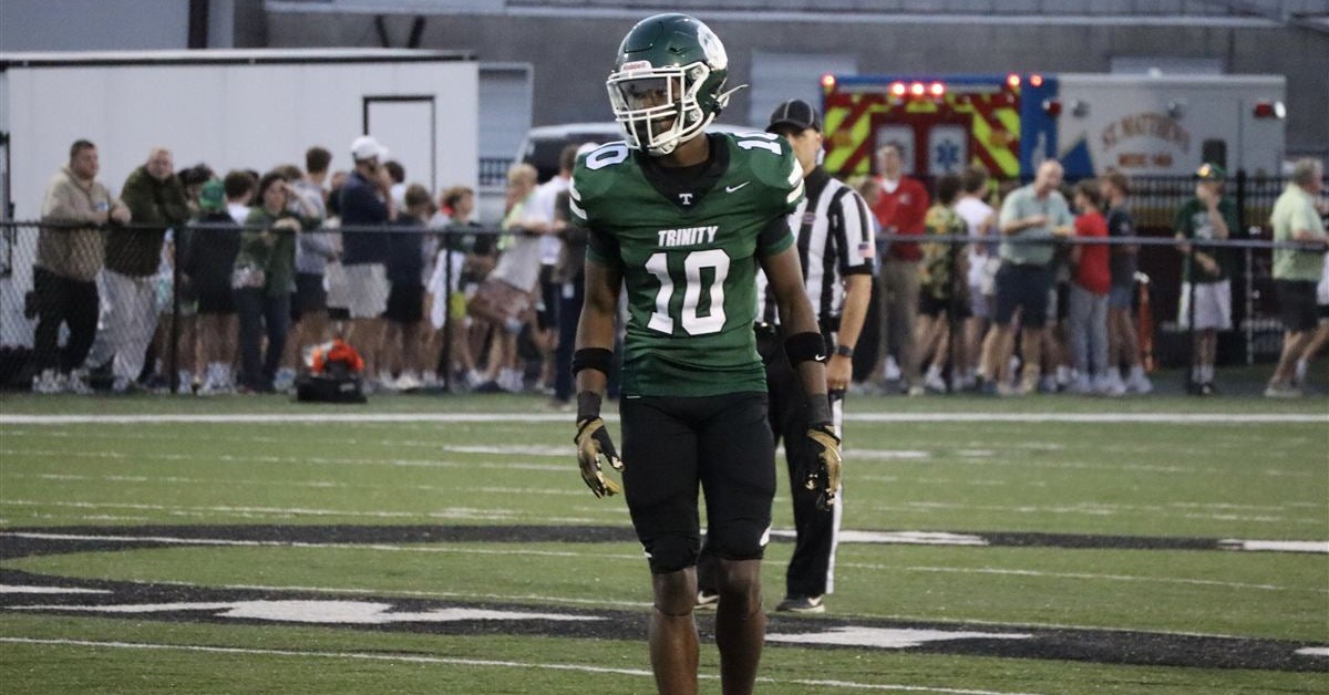 Trinity safety Elijah Burns-Crump attends Louisville game, adds more offers