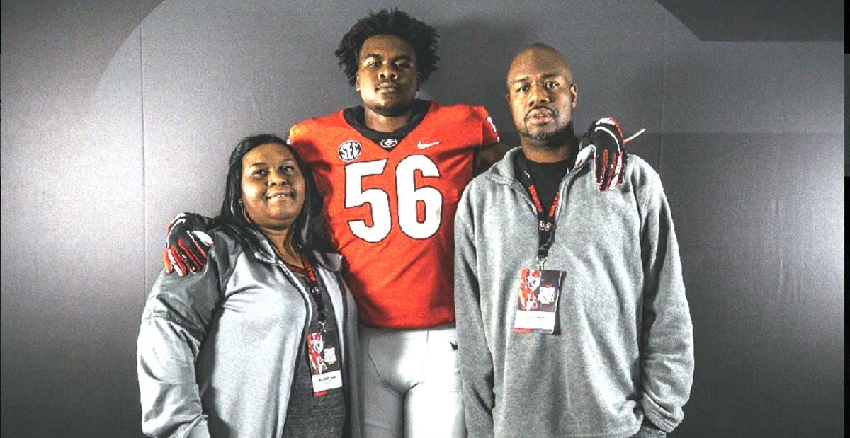 Georgia football gets commitment from Peach State DL Marlin Dean