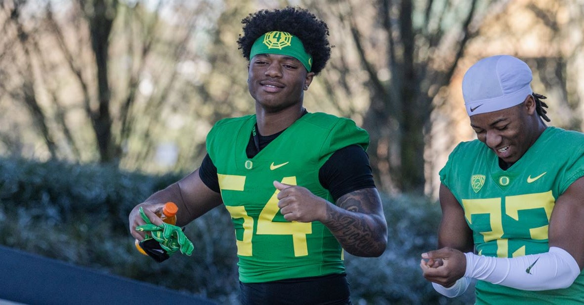 Oregon LB coach encouraged by progress of young backers, Jerry Mixon ...