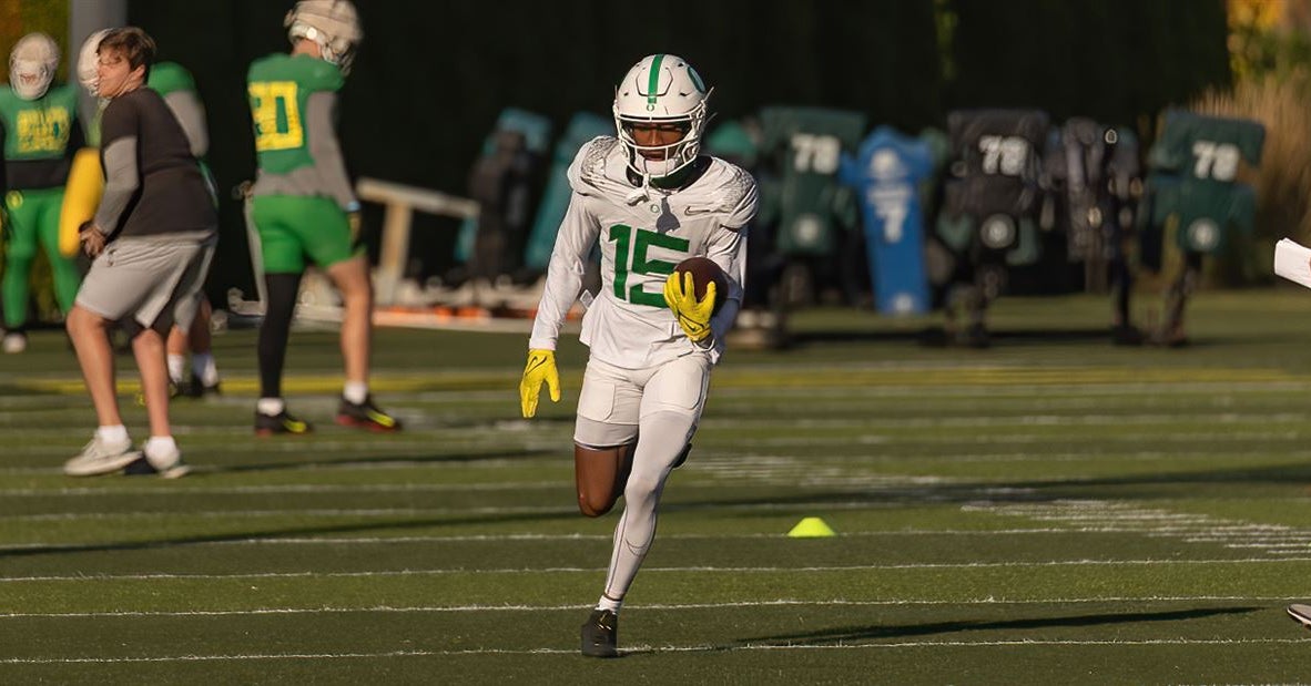 Updates from Oregon's week 11 Tuesday football practice