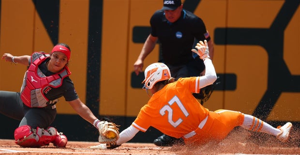 Lady Vols secure slot in regional final