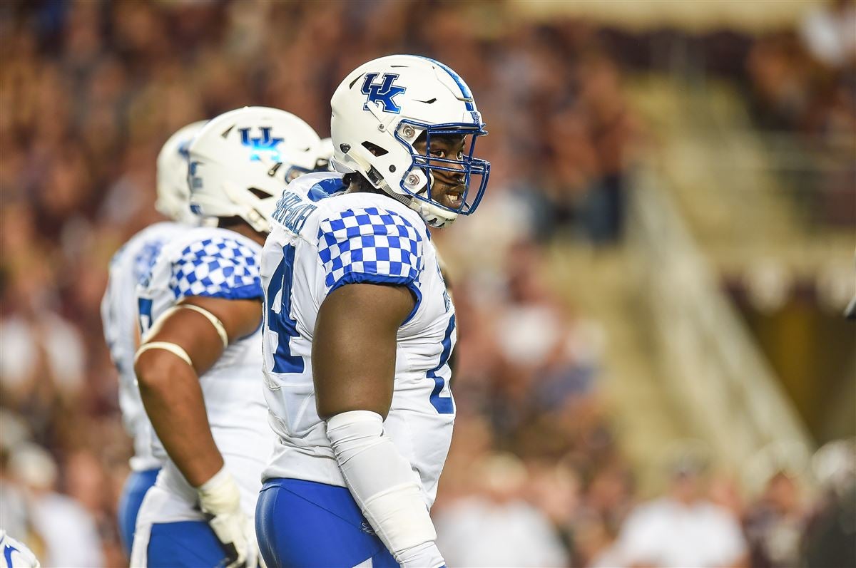 Ranking the top 100 players of Stoops era: No. 38 George Asafo-Adjei