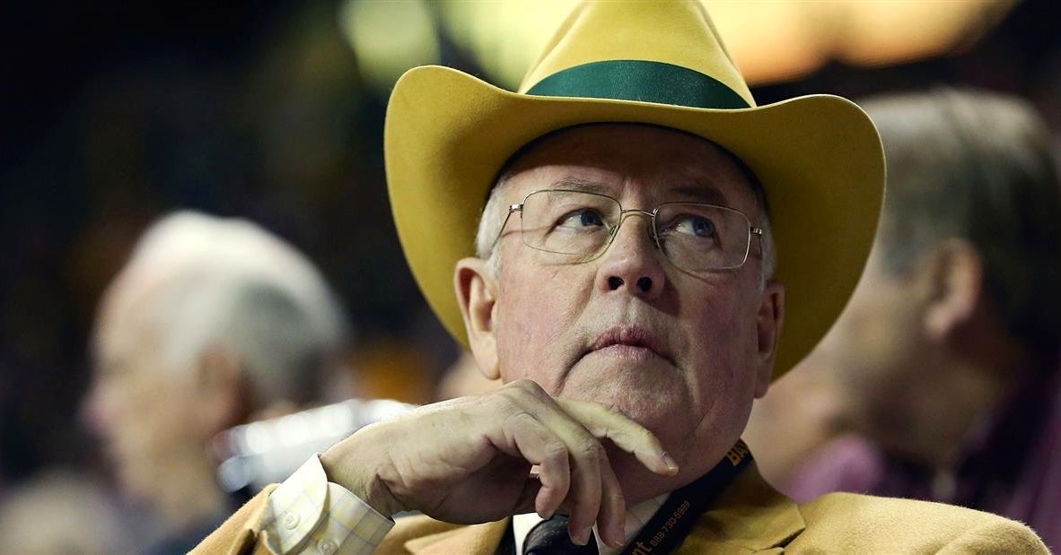 Baylor president emails 'Baylor Nation' in wake of scandal
