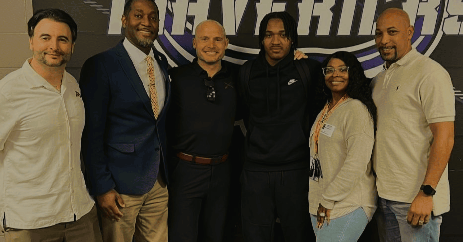 Texas CB Mike Gerald is all set to sign with Minnesota Football