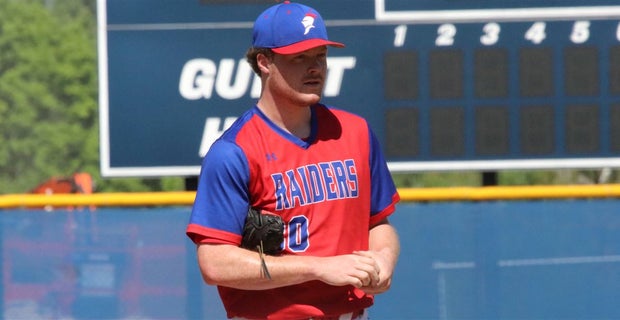 Lots of eyes on Brett Thomas