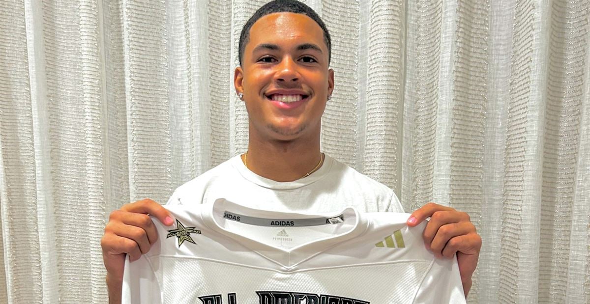 Stanford commit Emmett Mosley receives All-American Bowl jersey