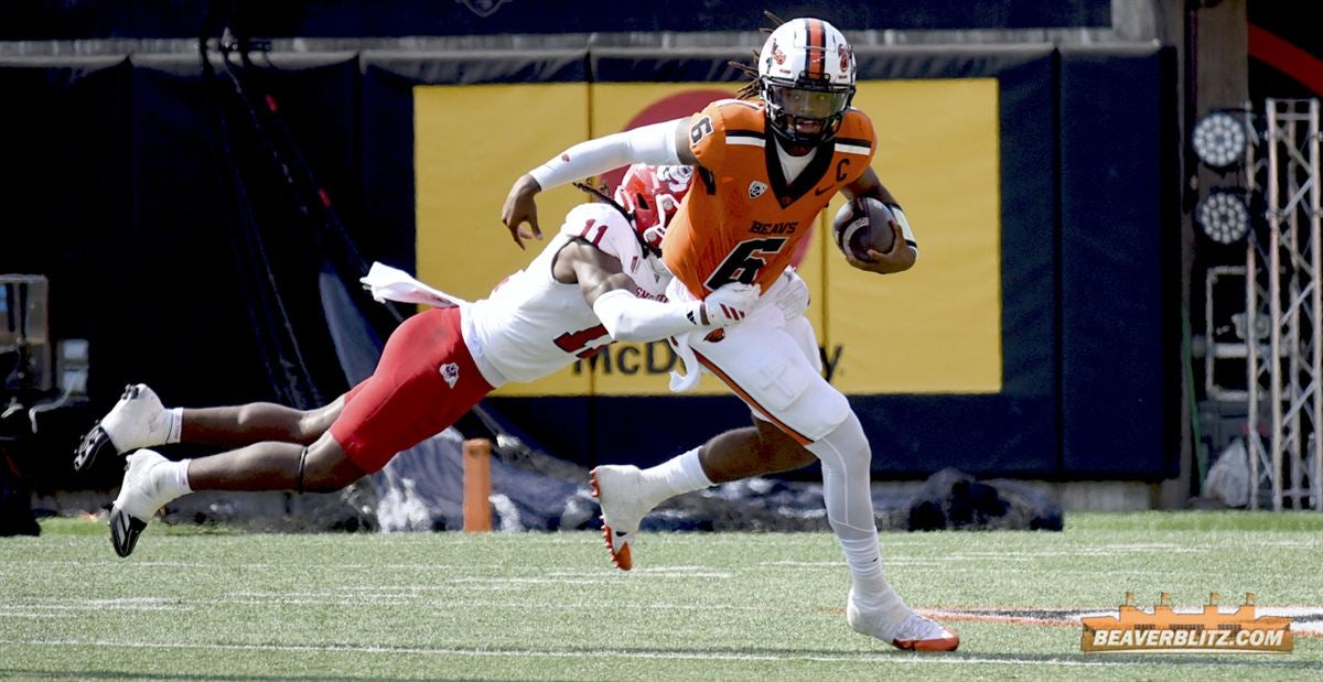 PHOTO BLITZ: Oregon State vs Fresno State