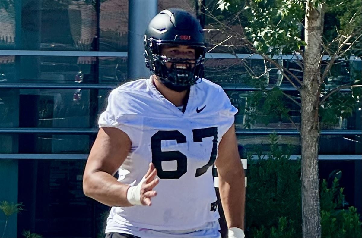 Oregon State OL Joshua Gray Earns Pac-12 Player of the Week Honors