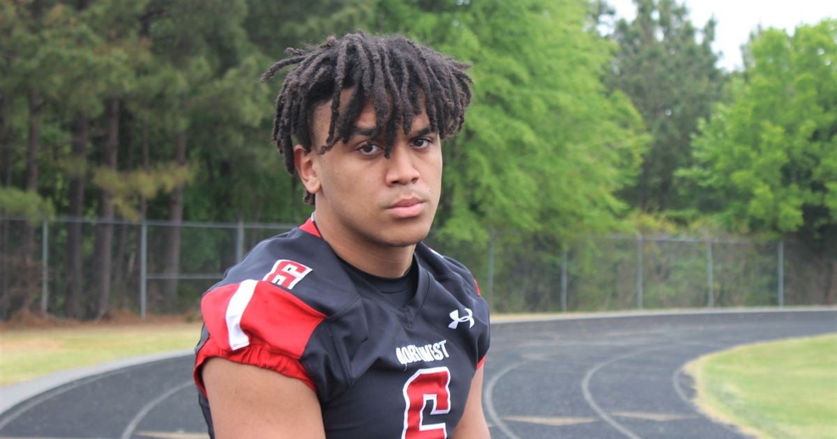 Pack Pride's Most Wanted: LB Xavier Simmons