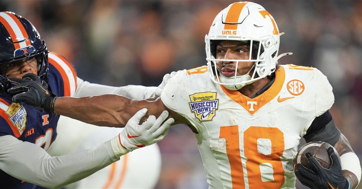 PFF grades, snap counts from Tennessee football's Music City Bowl loss ...