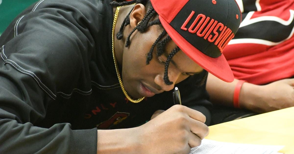 Micah Carter realizing his dream by signing with Louisville