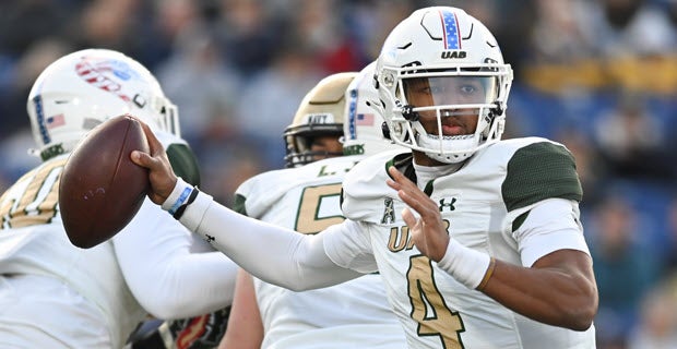 Texas A&M transfer portal tracker: Which players the Aggies are gaining ...