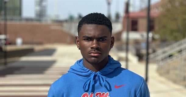 Composite four-star wide receiver Dillon Alfred already in Oxford ahead ...