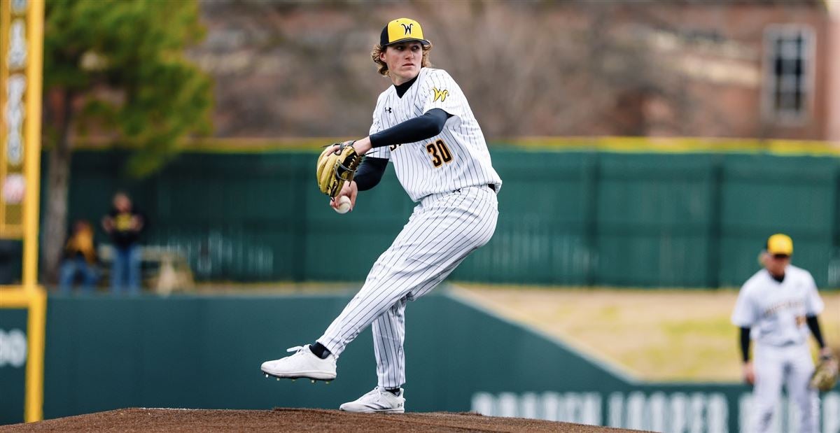 Wichita State transfer pitcher Nate Snead commits to Tennessee baseball