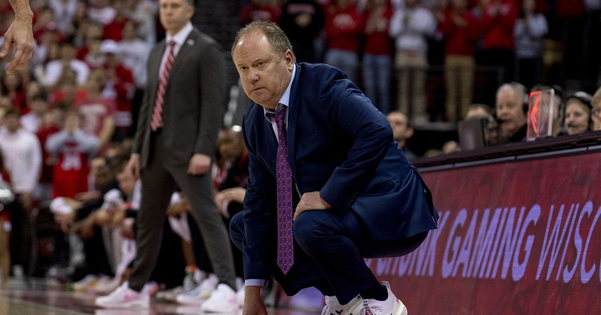 Guard Kevin Wilson shows out at Badgers camp, and adds offer