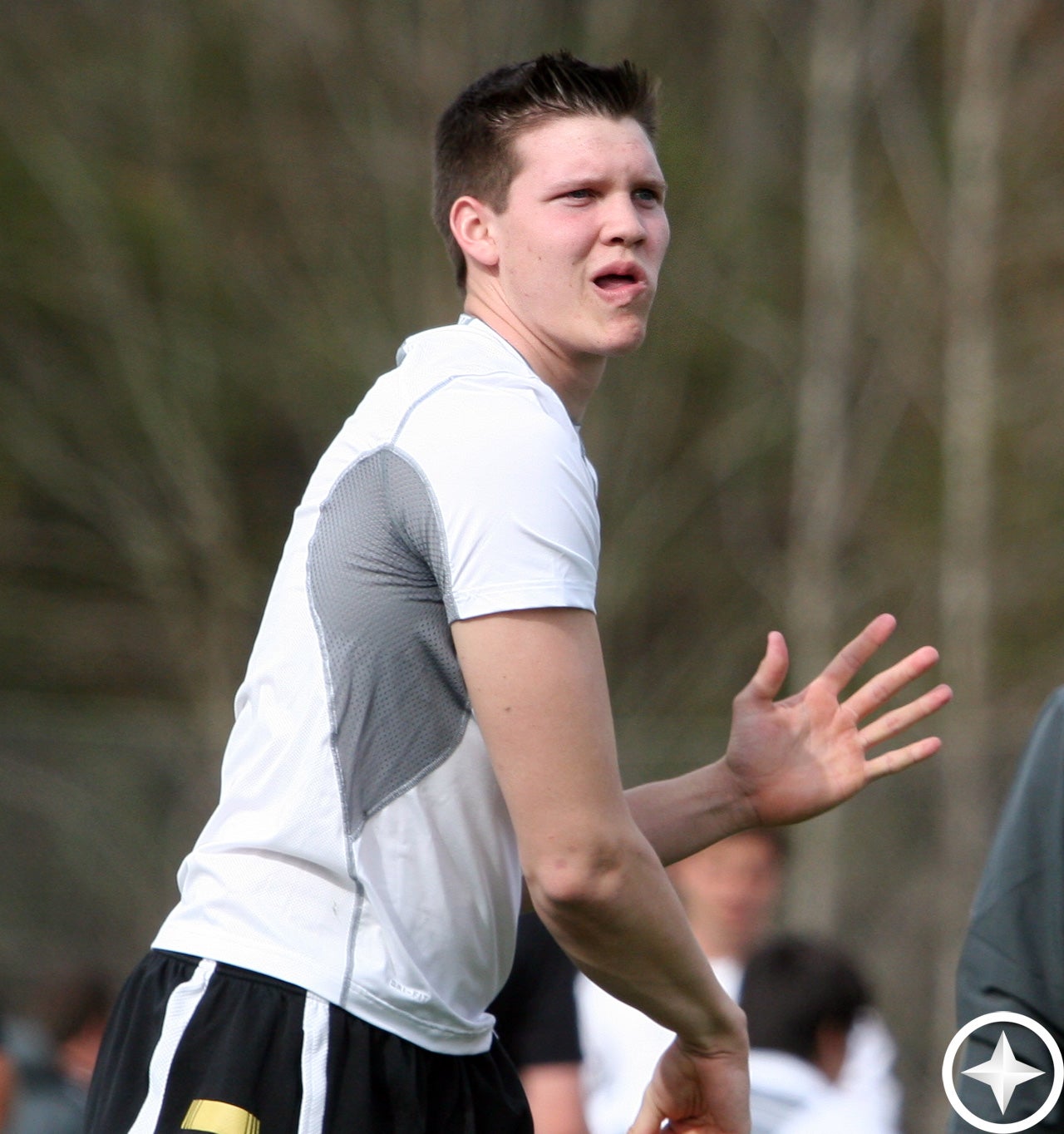 Elijah Sindelar Photos