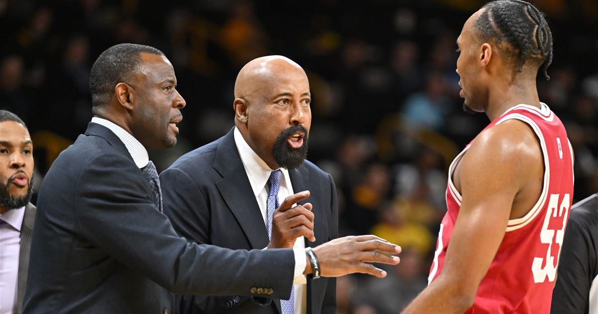 Mike Woodson details how Indiana fell apart at Iowa after Race Thompson ...