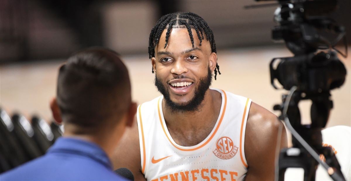 Josiah-Jordan James looking to lead, stay healthy in final season with Vols