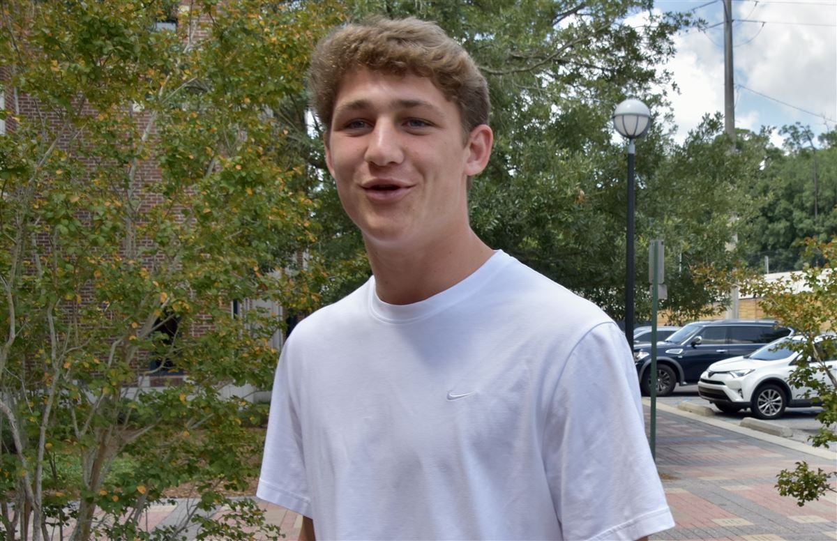 4-star QB Luke Kromenhoek, who attended 5-star DB Charles Lester's ...