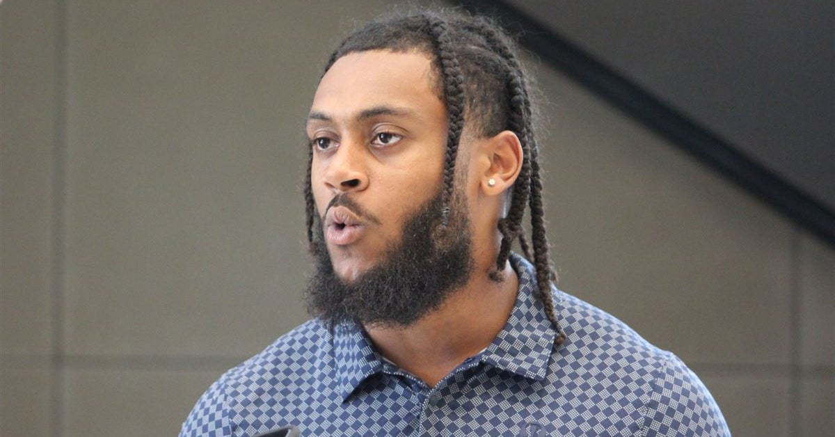 'Be more confident'': Iowa defensive back Deshaun Lee ready to take ...